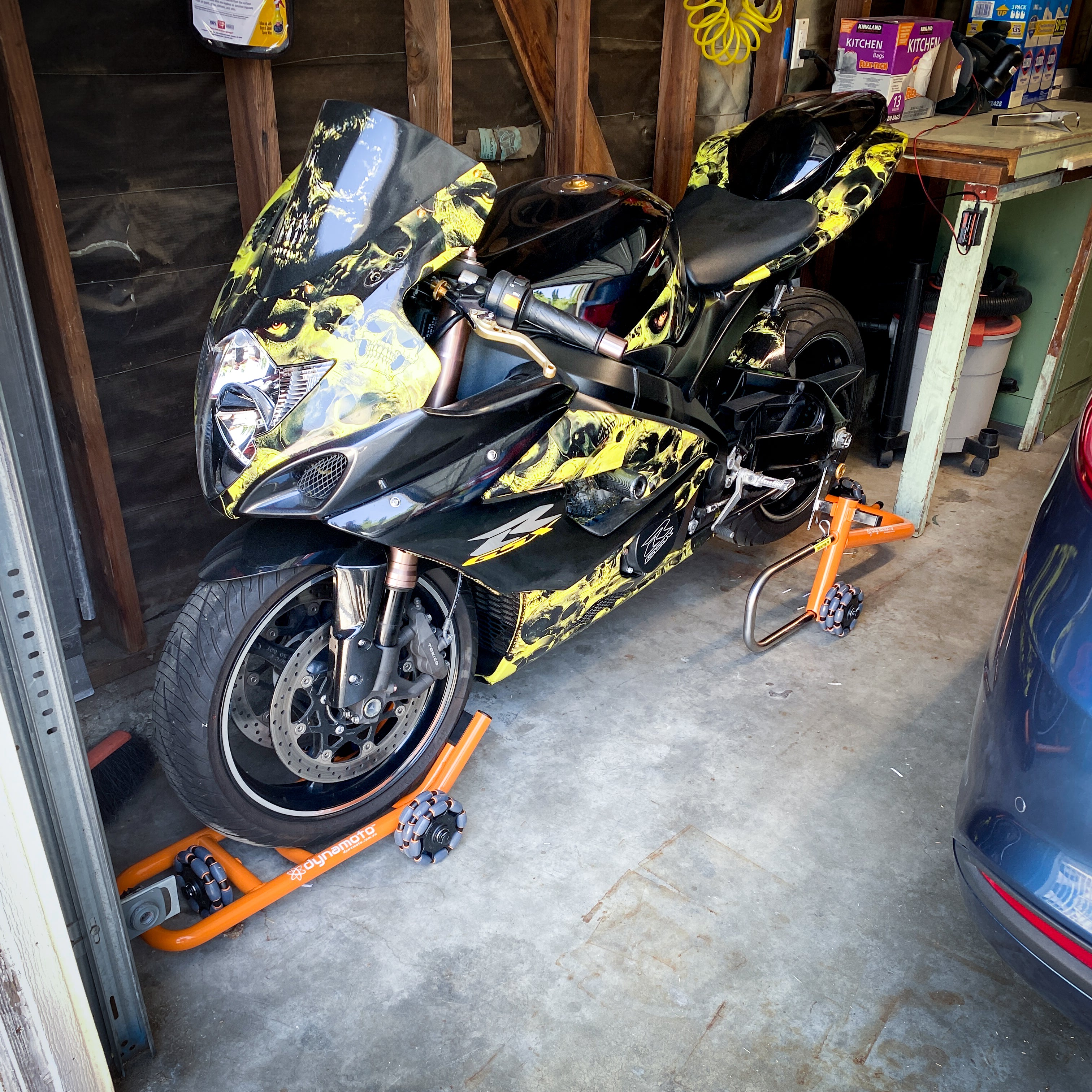 Suzuki Motorcycle Stand - Multi-Directional Front & Rear Stand – Dynamoto